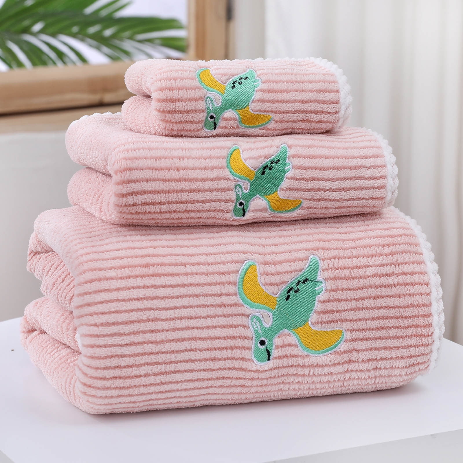 Click here for Dvkptbk Bath Towels Coral Velvet Set Little Dinosa... prices