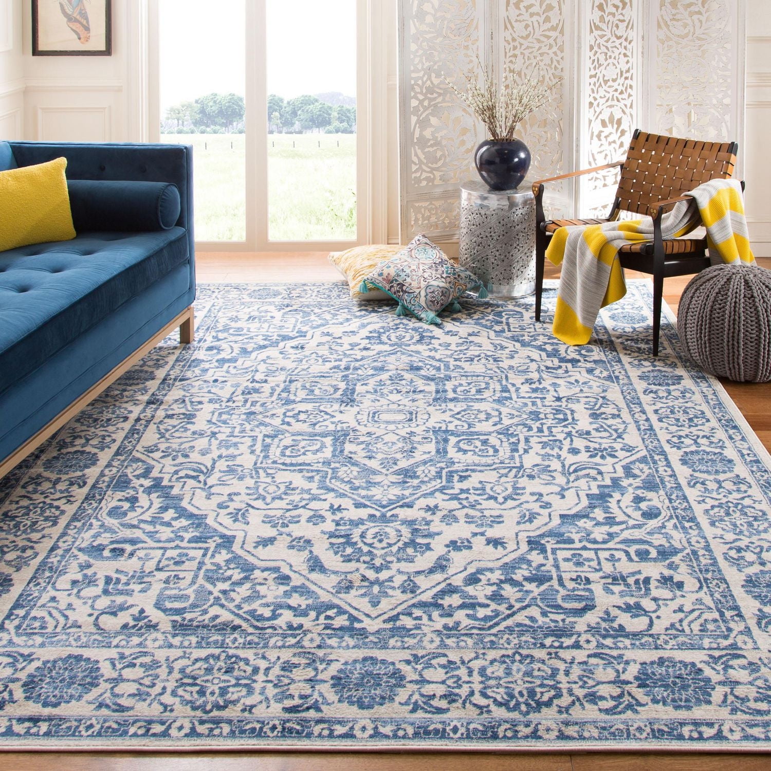 Click here for Safavieh Brentwood Jaymz Floral Bordered Area Rug... prices