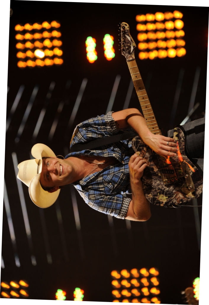 Justin Moore Poster 24in x36in Art Poster 24x36 Unframed, Age: Adults ...