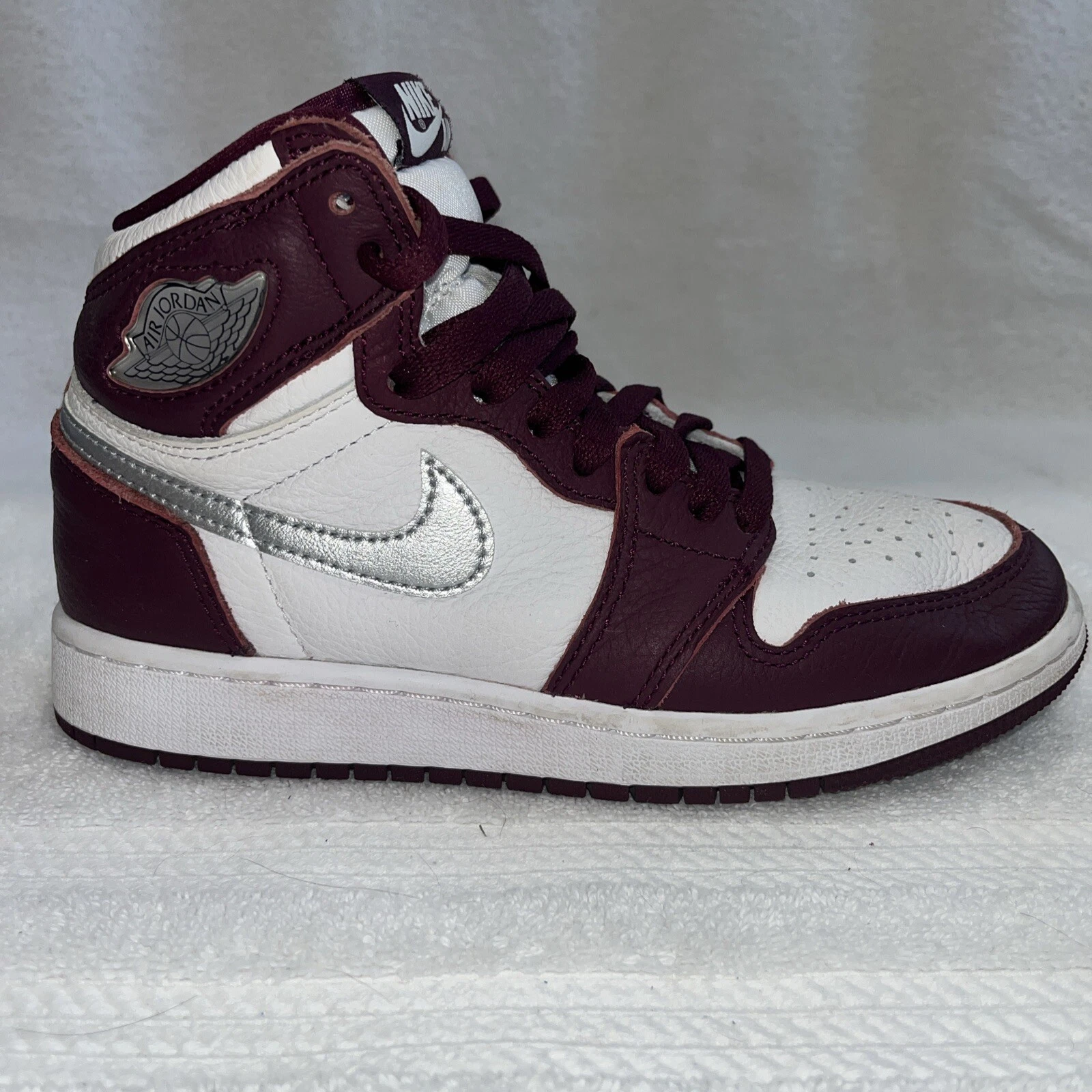 Size 3.5 - Jo r-dan 1 Retro High OG Bordeaux | Bodega Aurrera en línea