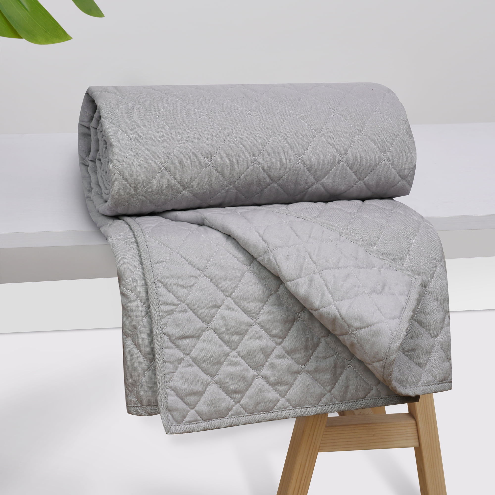 Levtex Home - Austin - Throw - Diamond Quilted - light grey - Quilt ...