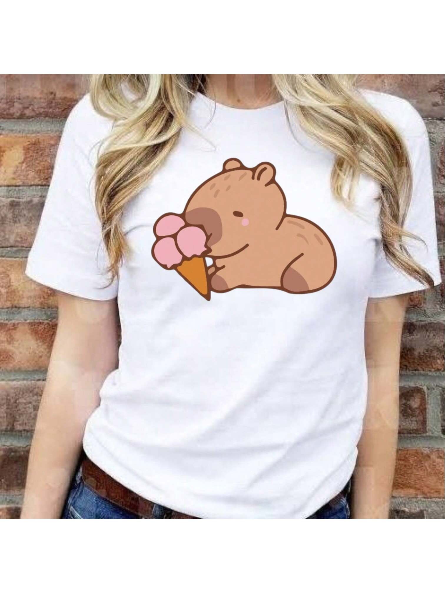 Playera blusa De Capybara Comiendo Helado Capibara Ropa De Mujer Chic ...
