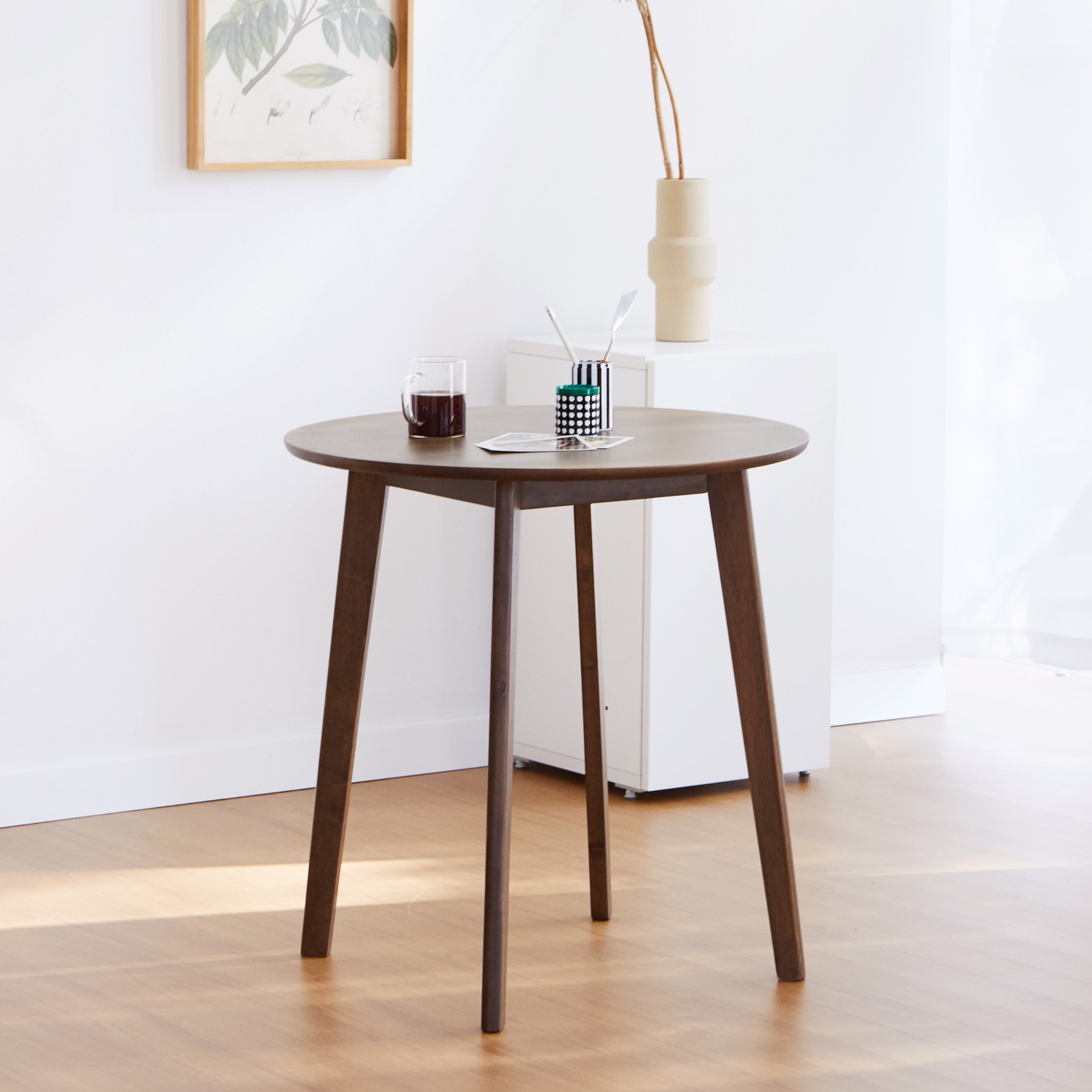 "Livinia Canberra 27.6"" Round Wooden Dining Table for Small Spaces ...