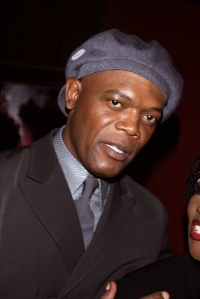 Samuel Jackson In Kangol Hat At Premiere Of Shaft, Ny 61200, By Sean ...