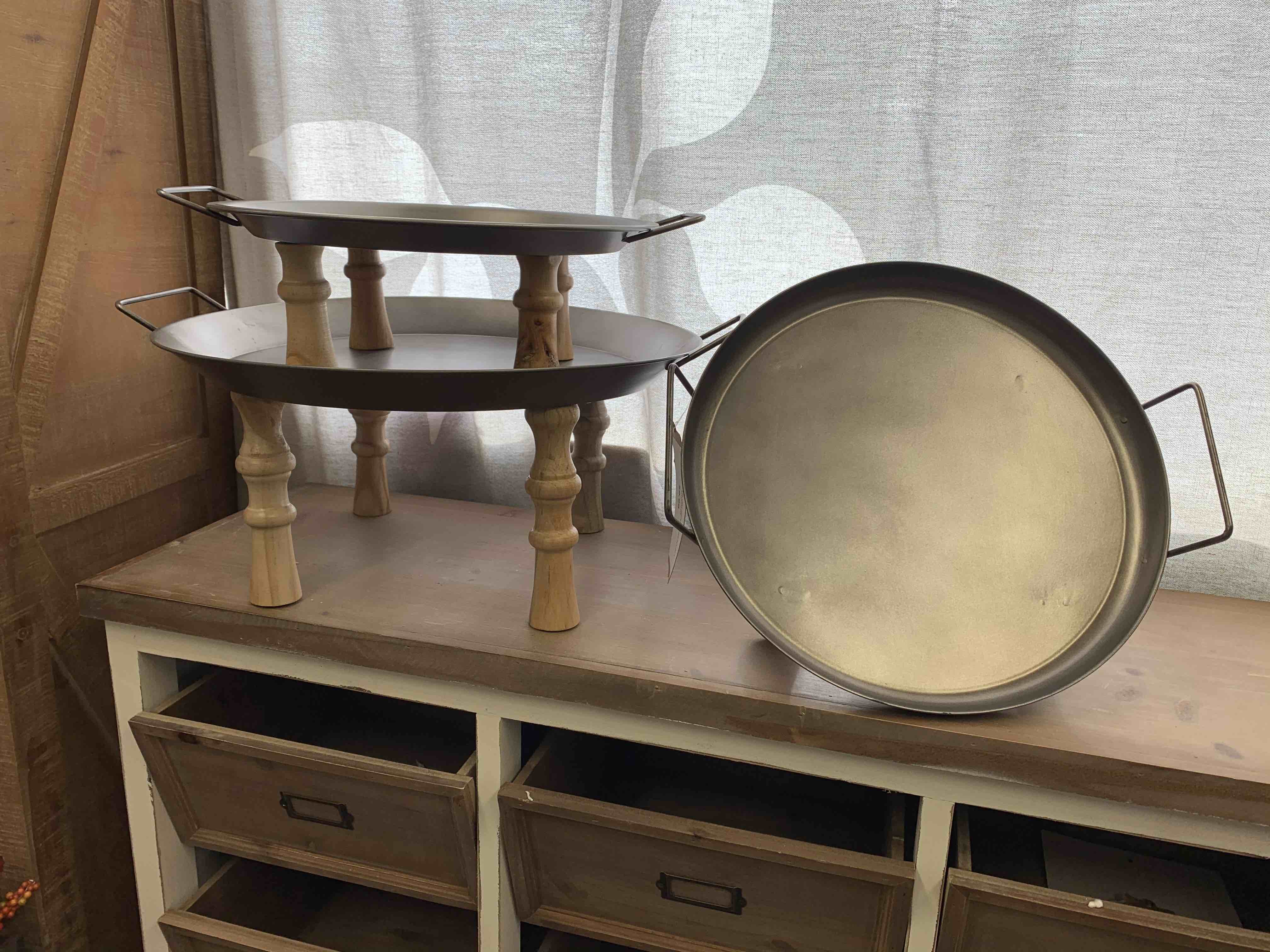 Wood Footed Metal Tray Display Riser, Set of 3 - Walmart.com