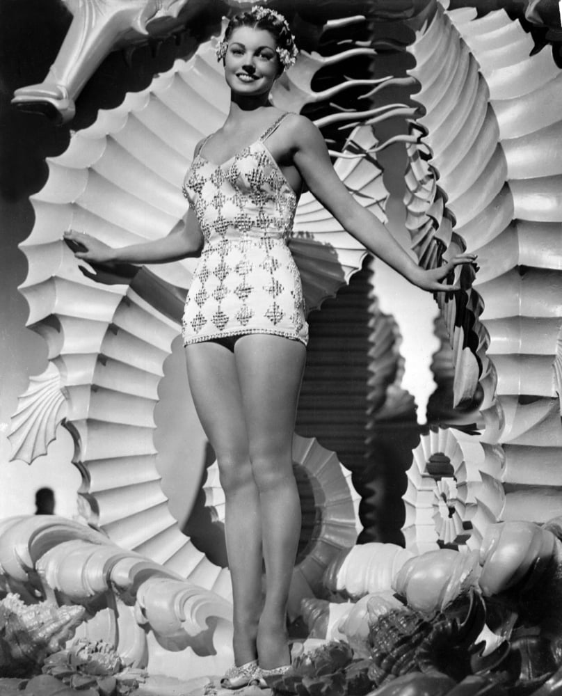 Bathing Beauty Esther Williams 1944 Photo Print 8 X 10