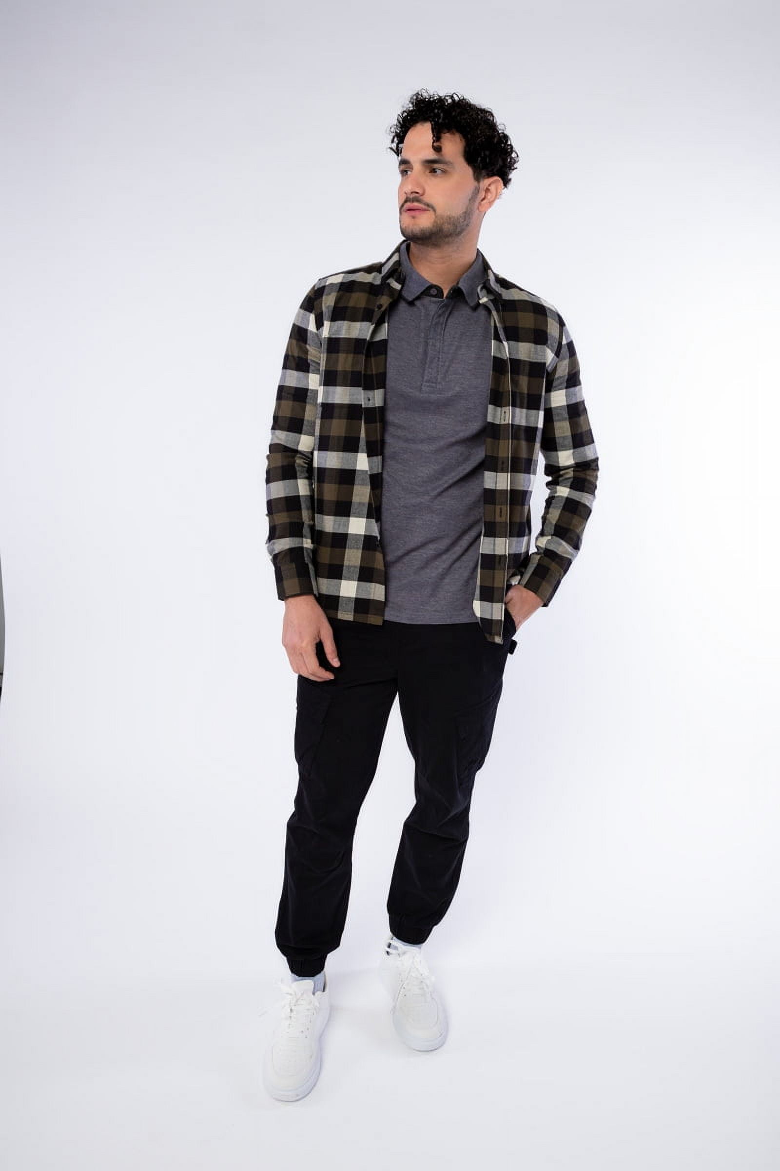 CAMISA DE FRANELA A CUADROS CON BOLSILLOS PARA HOMBRE GENERRA | Walmart en línea