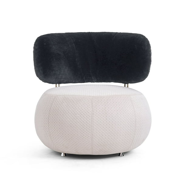 Rounded Accent Chair by Black & White Furniture (White) - Beautifully ...