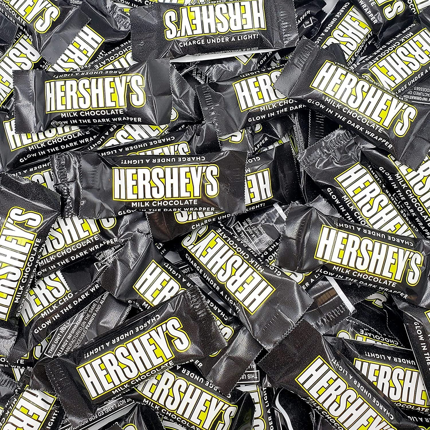 Hersheys Glow in the Dark Milk Chocolate Fun Size Candy Bars - Perfect ...