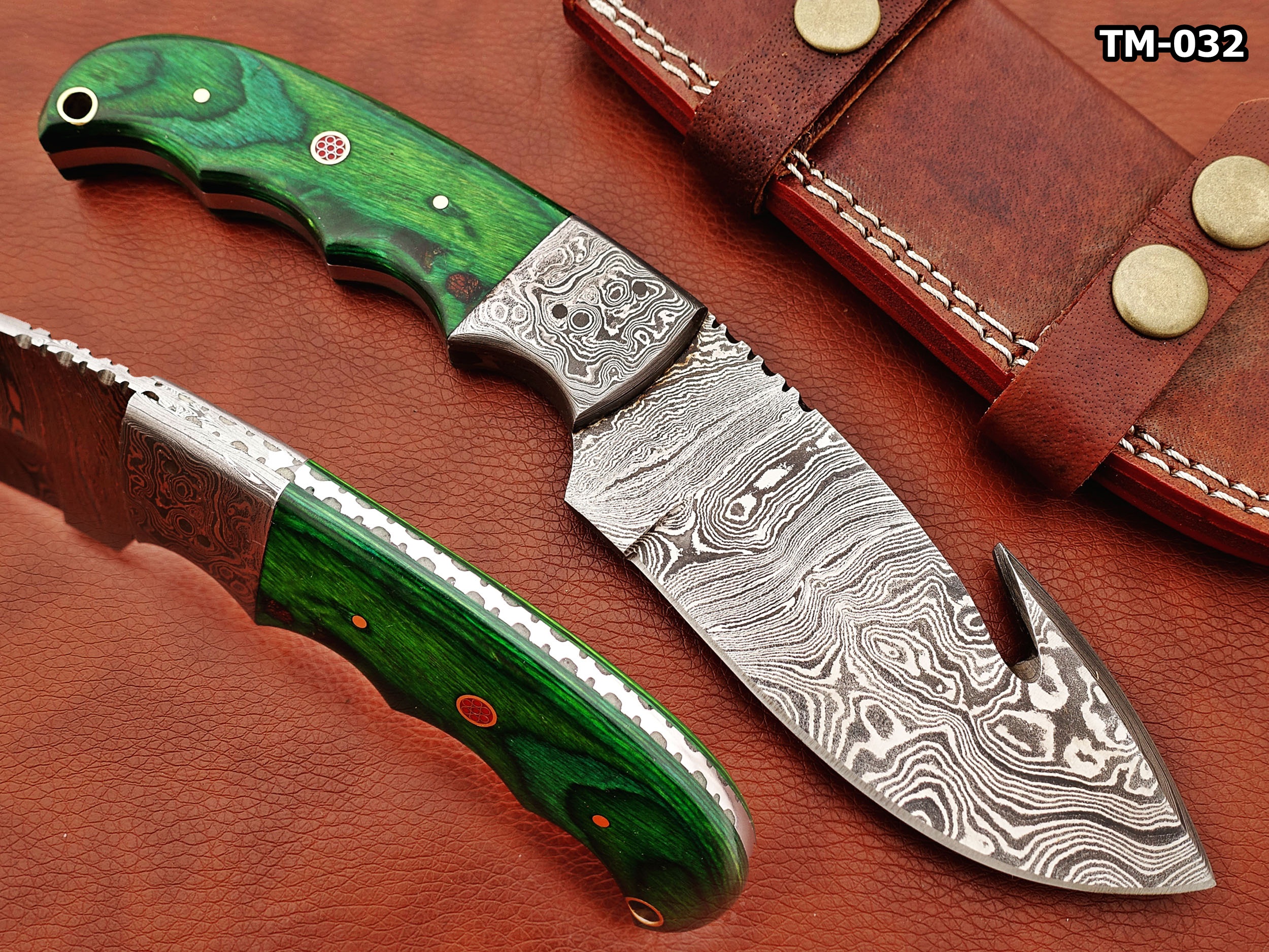 9.5" long Damascus steel Ladder pattern skinning knife, Full tang drop ...