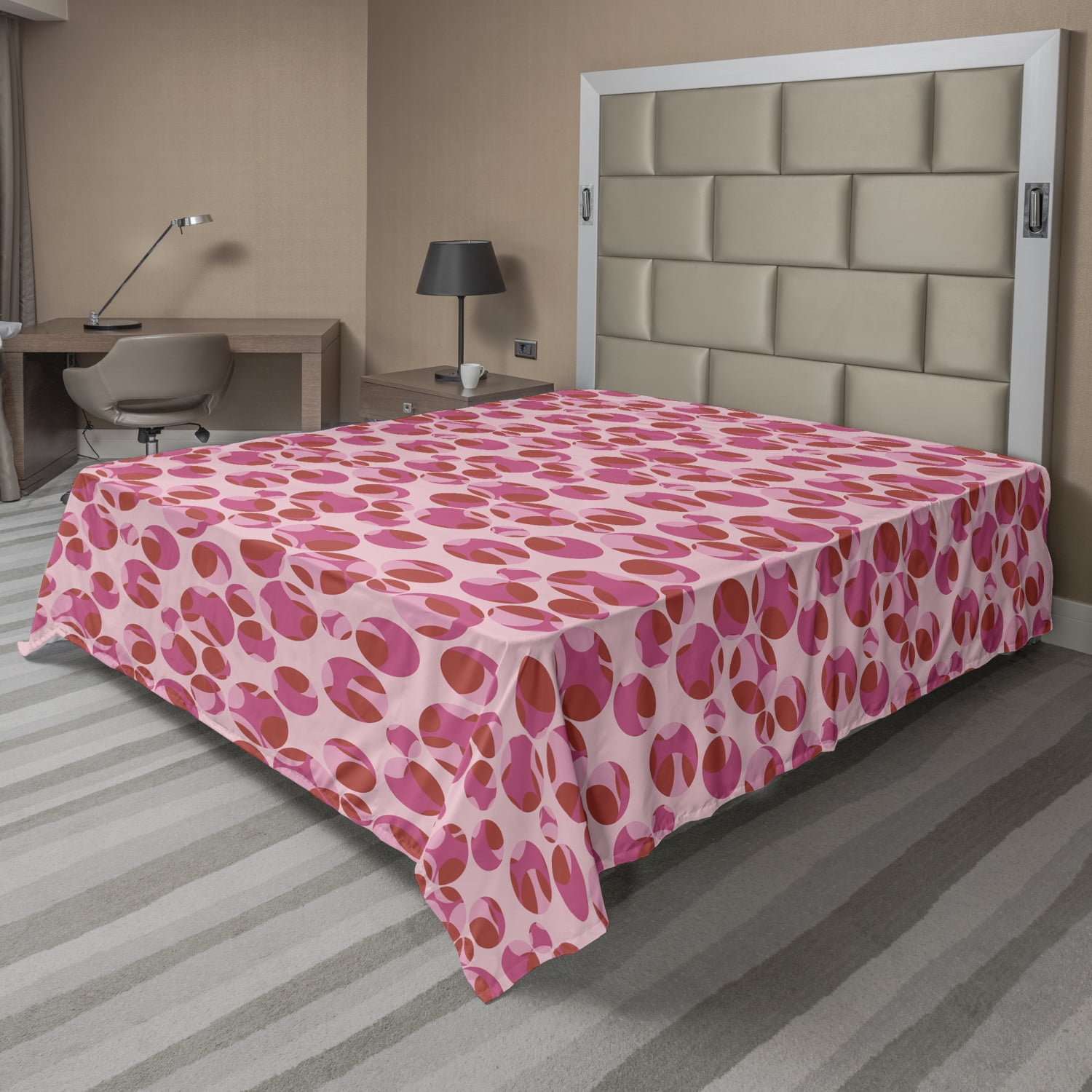 Abstract Flat Sheet, Circles with Random Irregular Streaks in Monotone ...