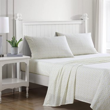 Laura Ashley Lidia Quilt Set - Twin - Walmart.com