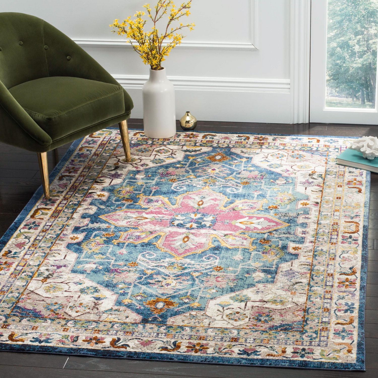 Click here for Safavieh Aria Natasa Traditional Area Rug 8 Ft. X... prices