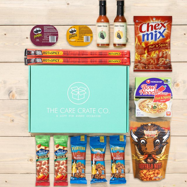 Spicy Snack Box (Variety Pack of 17 Bold Foods) Flamin’ Hot Cheetos ...