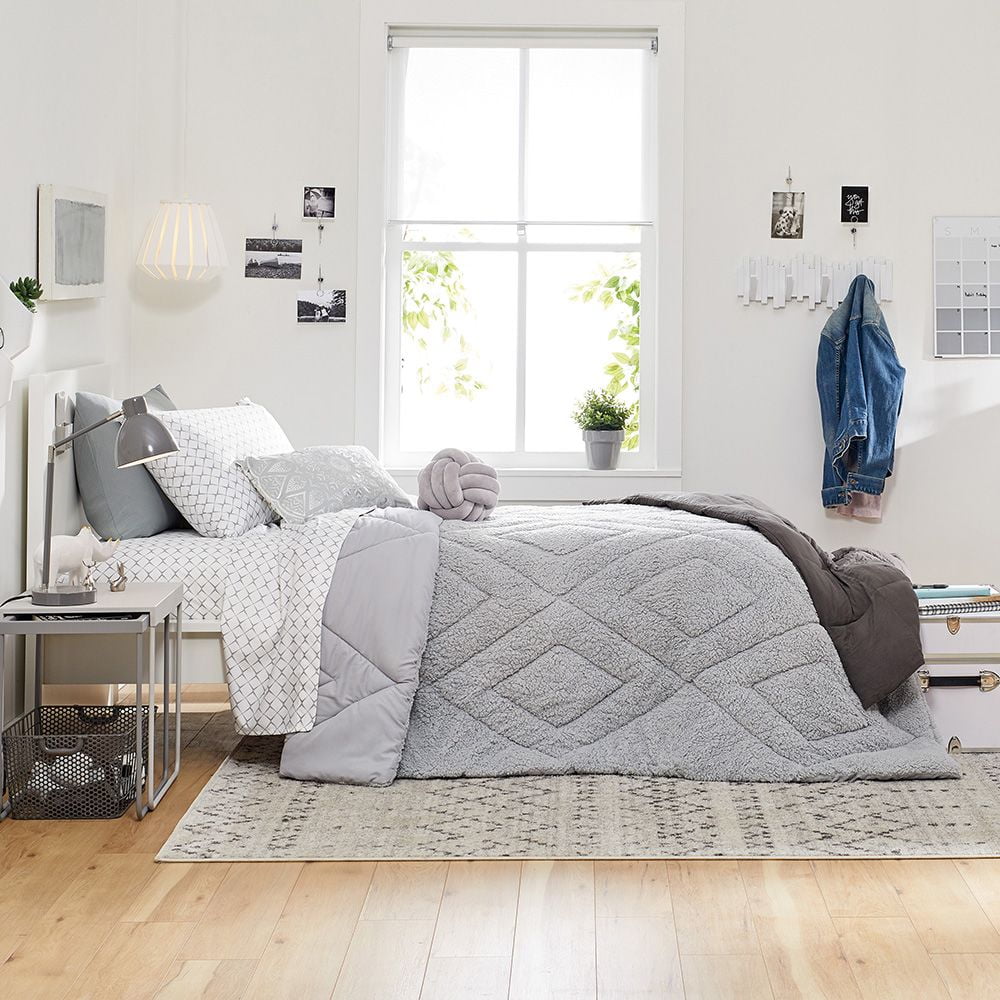 Fully Reversible Comforter in Kyla Gray, Full and Queen Size, Neutral ...