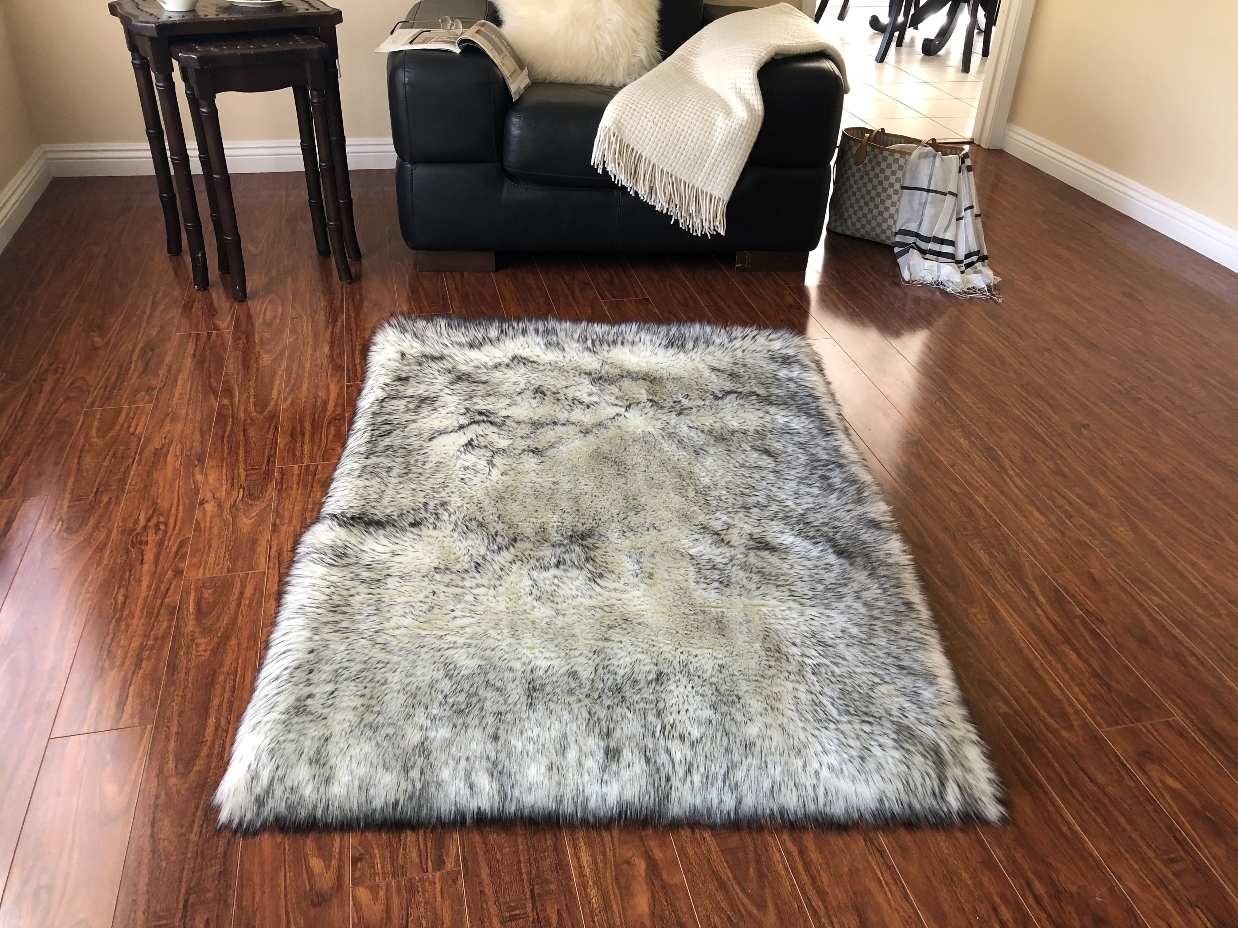 Soho Luxurious Faux Sheepskin White with Black Tips Shag Area Rug or ...