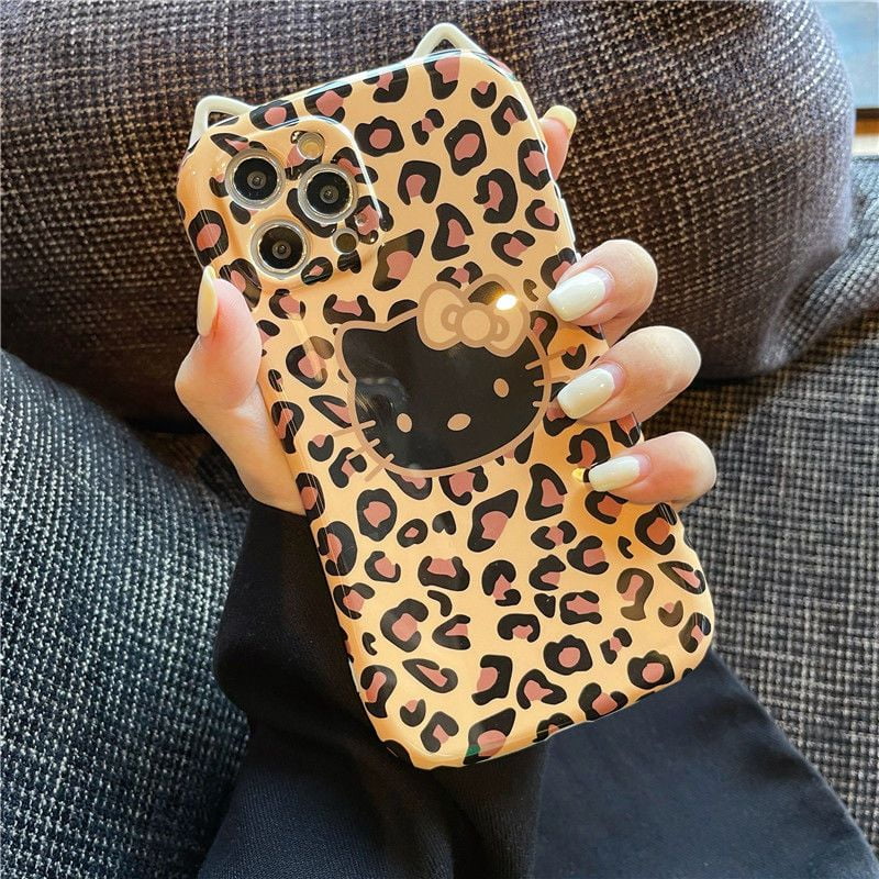 Hello Kitty Nails With Cheetah Print