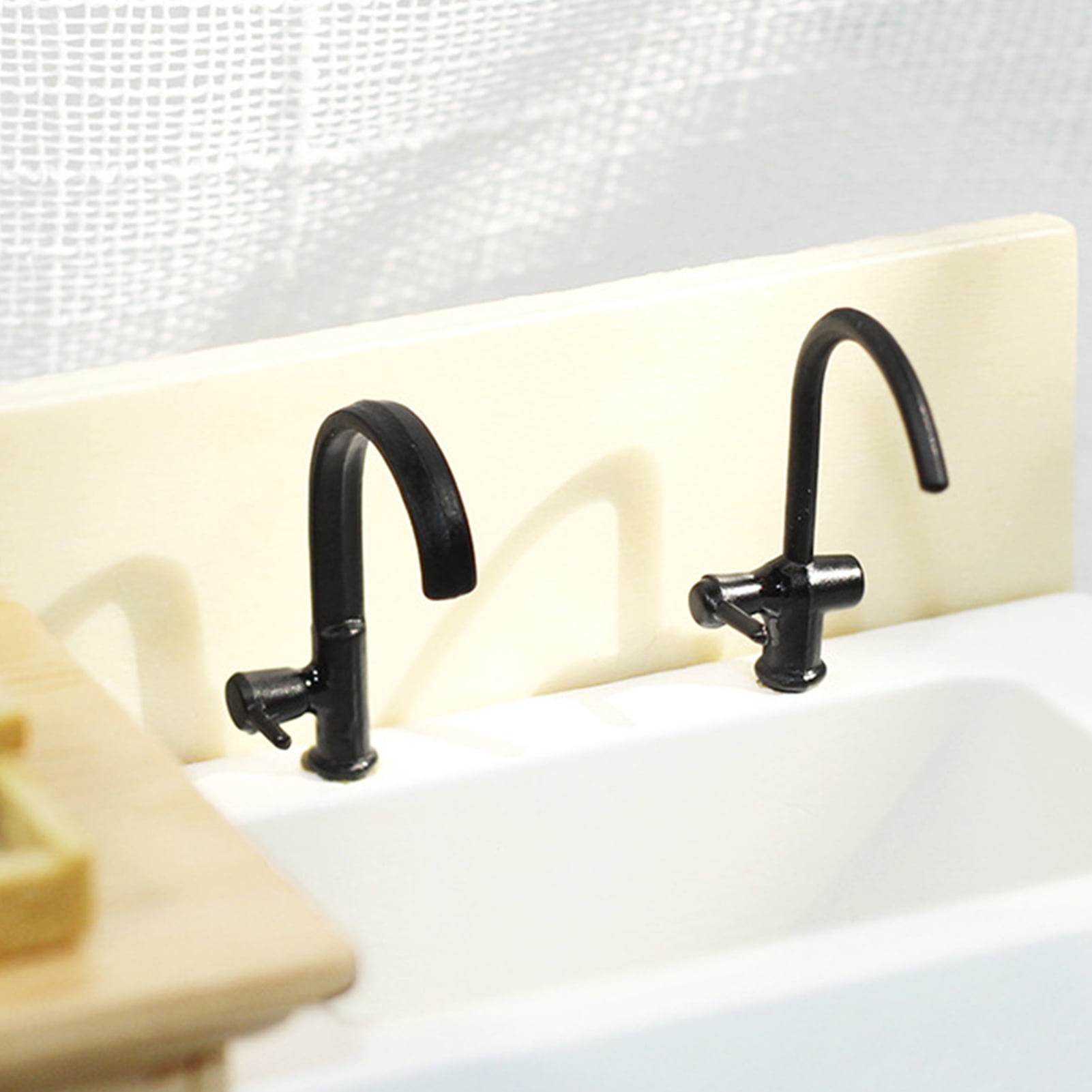Hesroicy 1/12 Dollhouse Mini Faucet Model Toy Doll Room Desk Decor ...