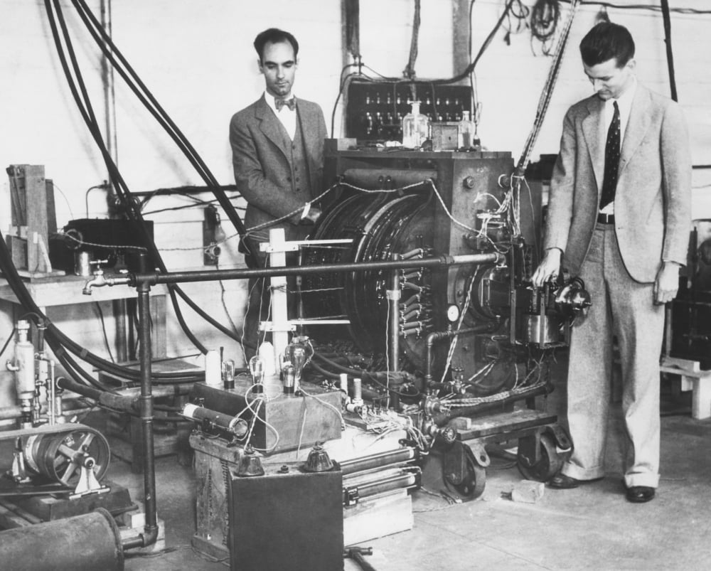 Dr. Carl Anderson (Left) And Seth Neddermeyer With Their 'Cloud Chamber ...