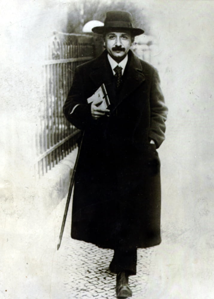 Albert Einstein-Albert Einstein Outside His Laboratory In Berlin ...