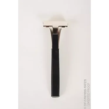 Harry's Men's Chrome Edition Comfortable Shave Razor, Ergonomic Handle ...