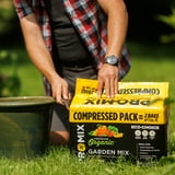 PRO-MIX Premium Organic Garden Soil Mix, 2 Cu ft Compressed Bale ...