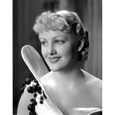 Virginia Grey Side view and smiling Portrait Photo Print (24 x 30 ...