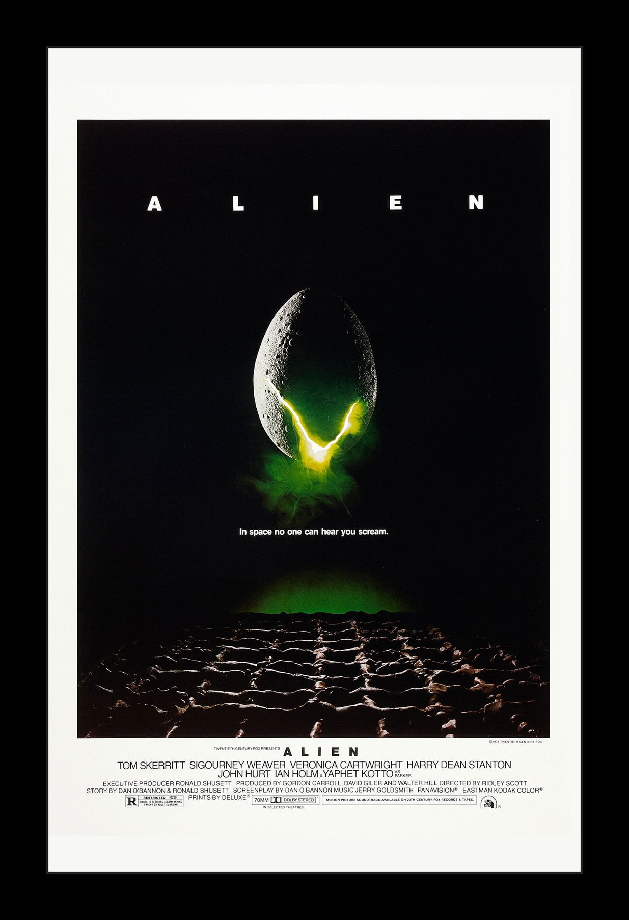 ALIEN - 11x17 Framed Movie Poster - Walmart.com