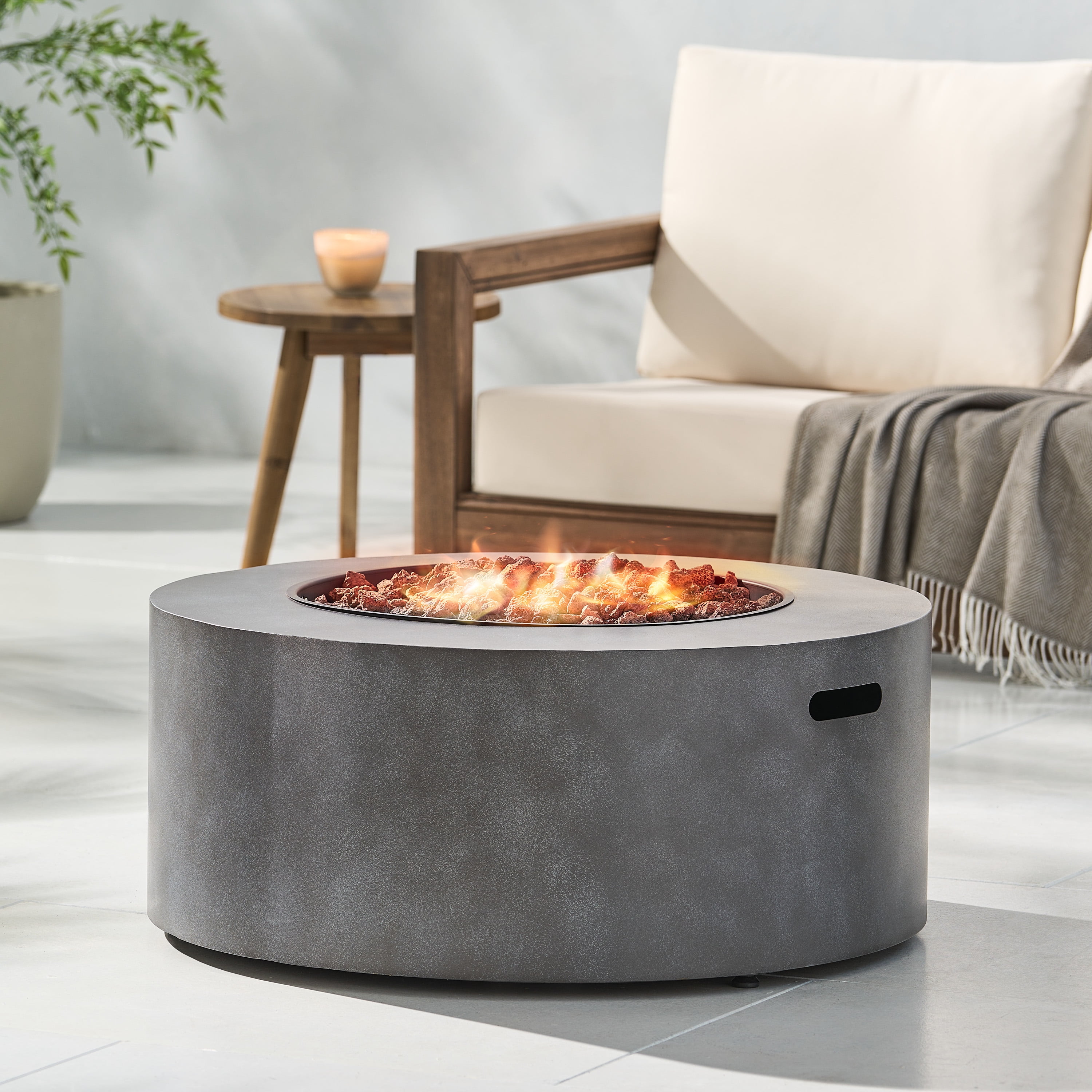 Reign Metal Outdoor 40,000 BTU Circular Fire Pit (No Tank Holder ...