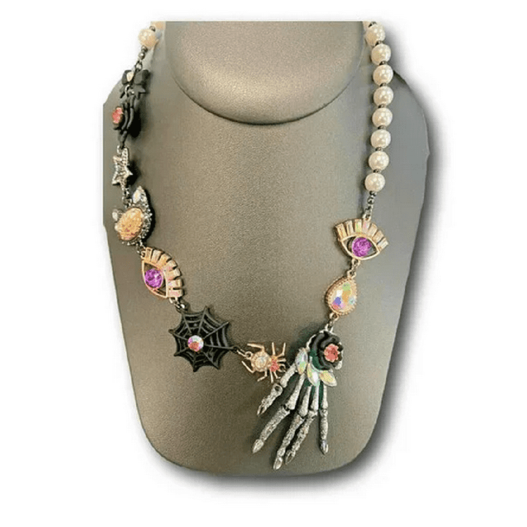 Betsey johnson jewelry store