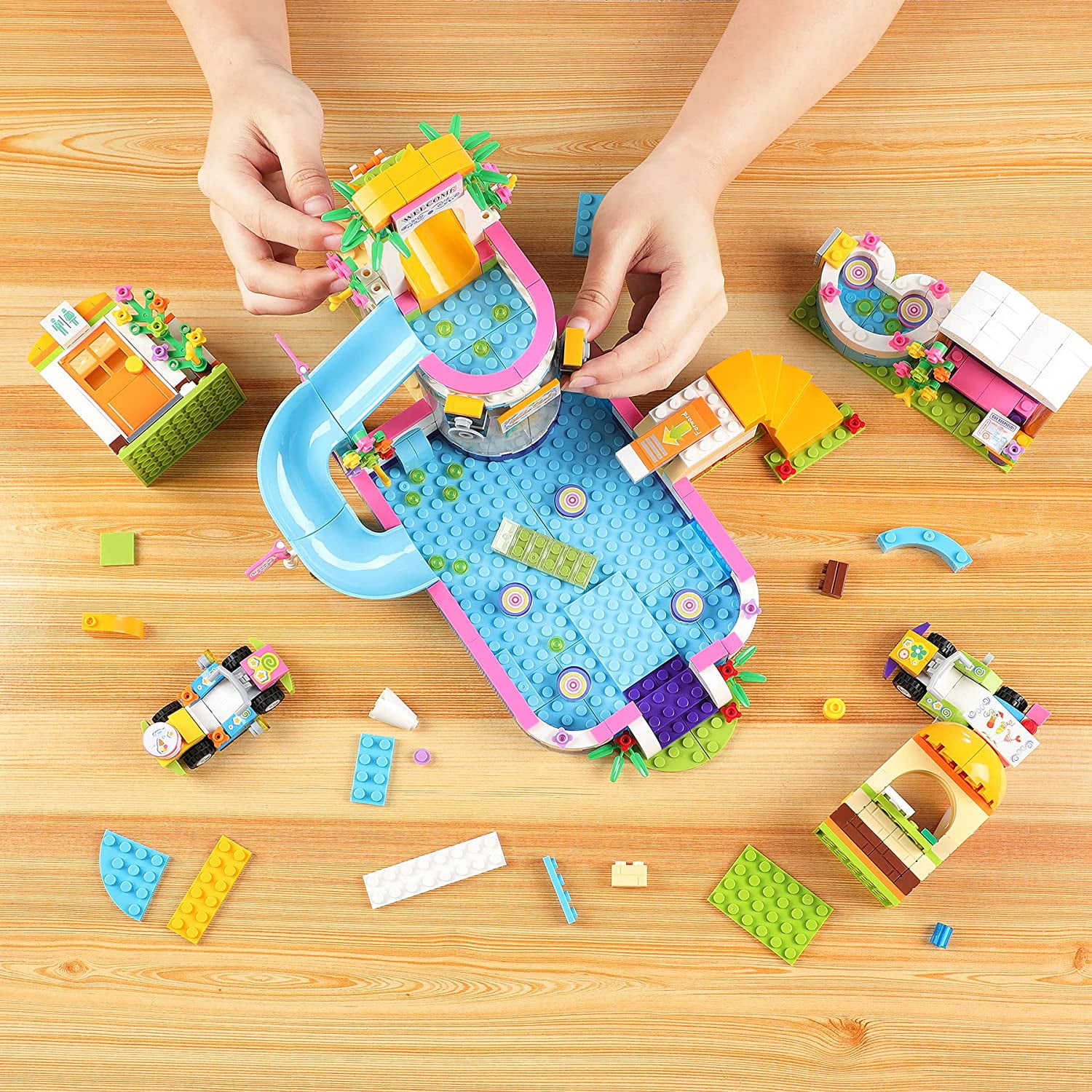 Lego Friends Juice Bar Inside