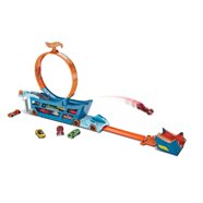 Hot Wheels ID Smart Track Kit with Power Booster and Assorted Parts ...