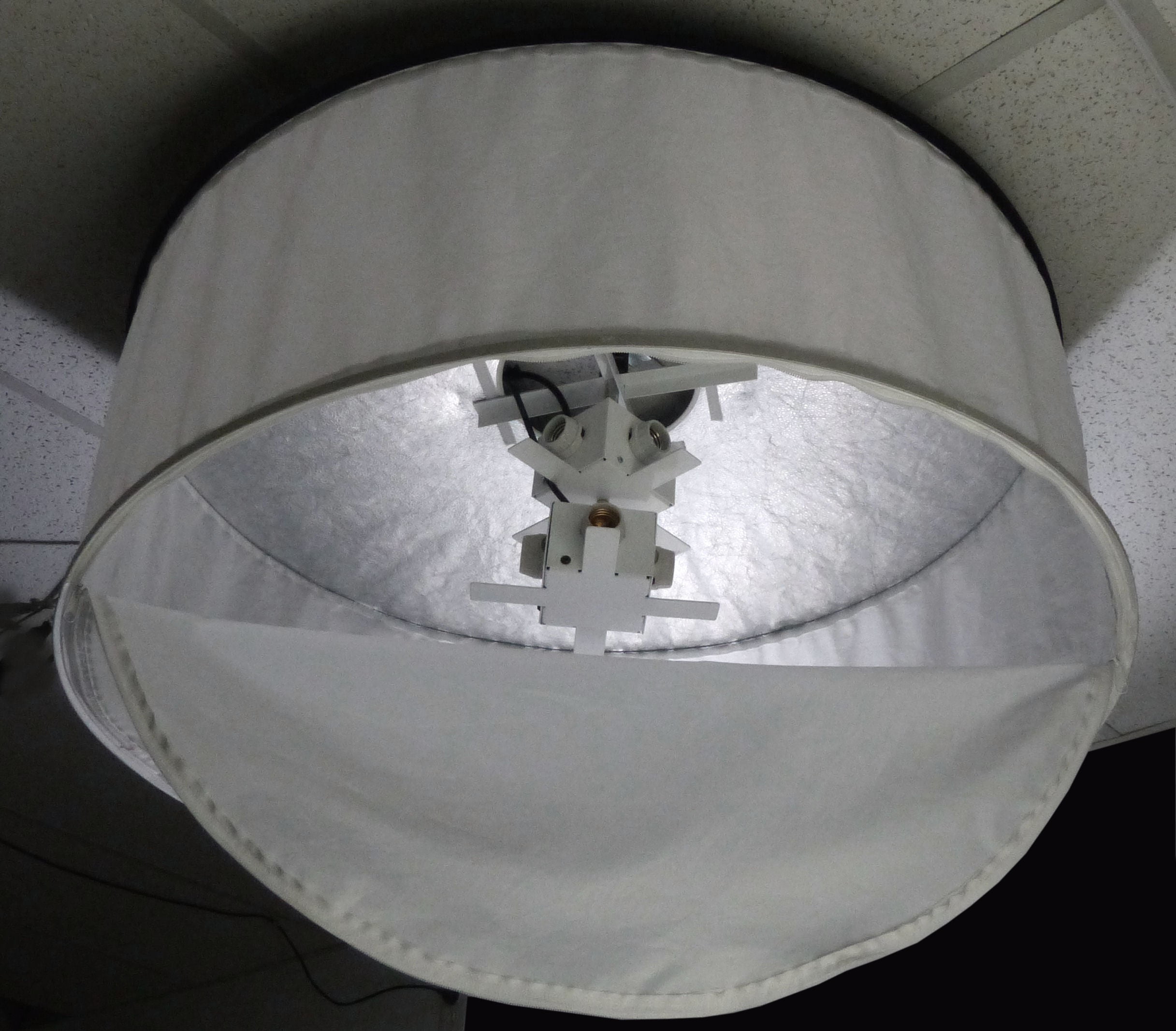 ALZO Duplex Socket Drum Space Light and Diffuser with 8 Bulb Capacity ...