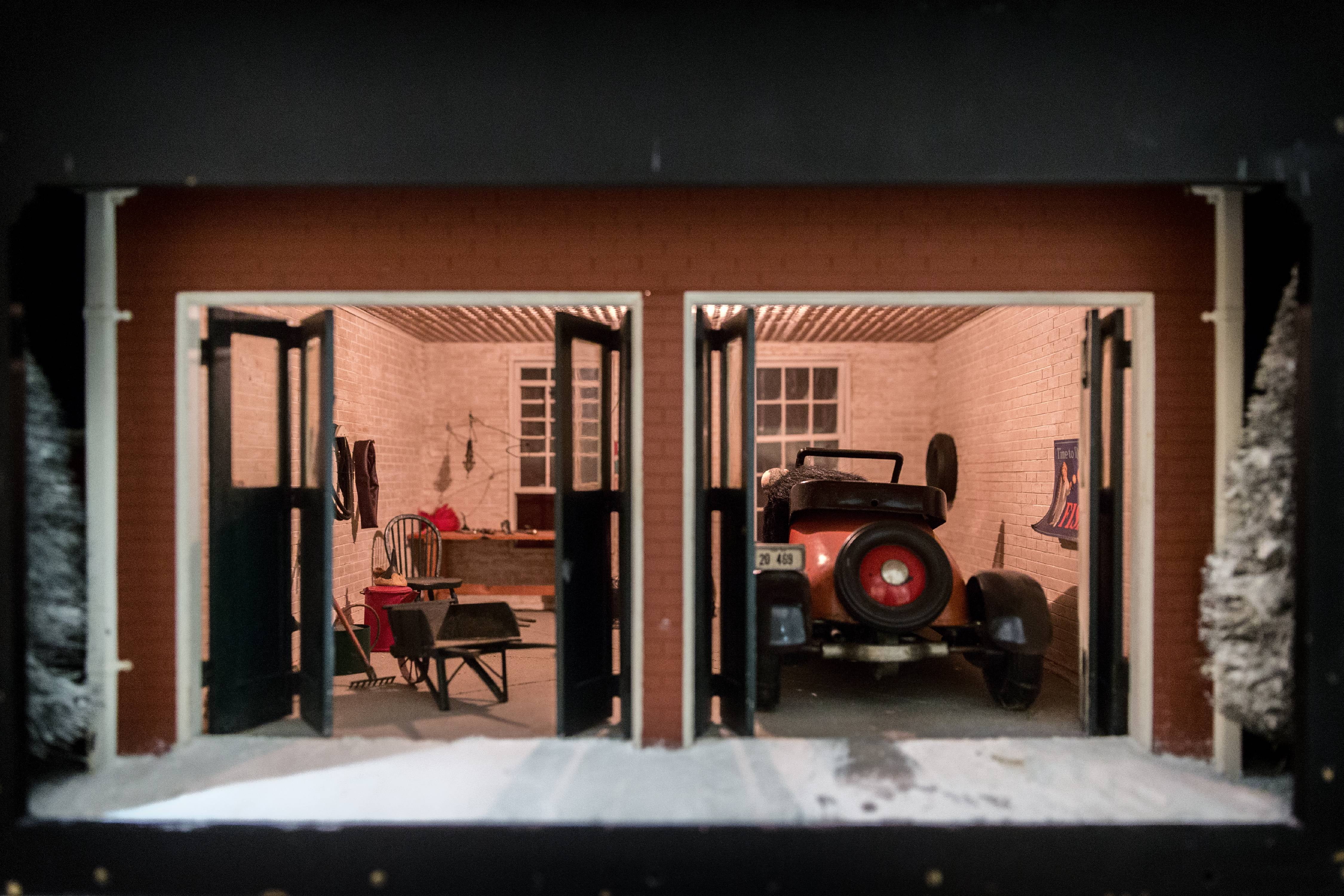 LAMINATED POSTER Description of events & information that accompany the ...