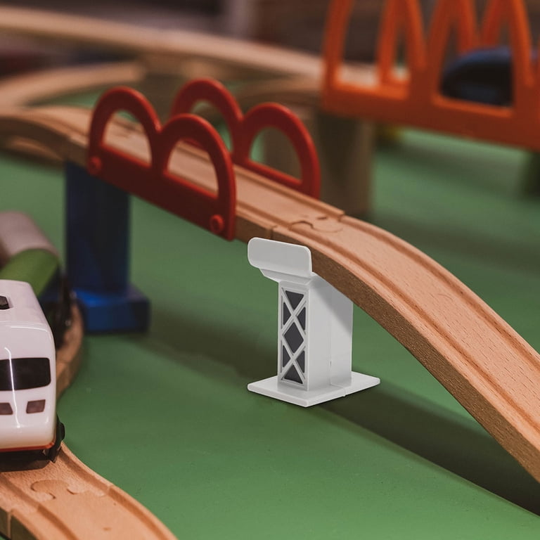 Model Train Piers 8 Piece Tall Pier Set HO Scale Bachmann Trains