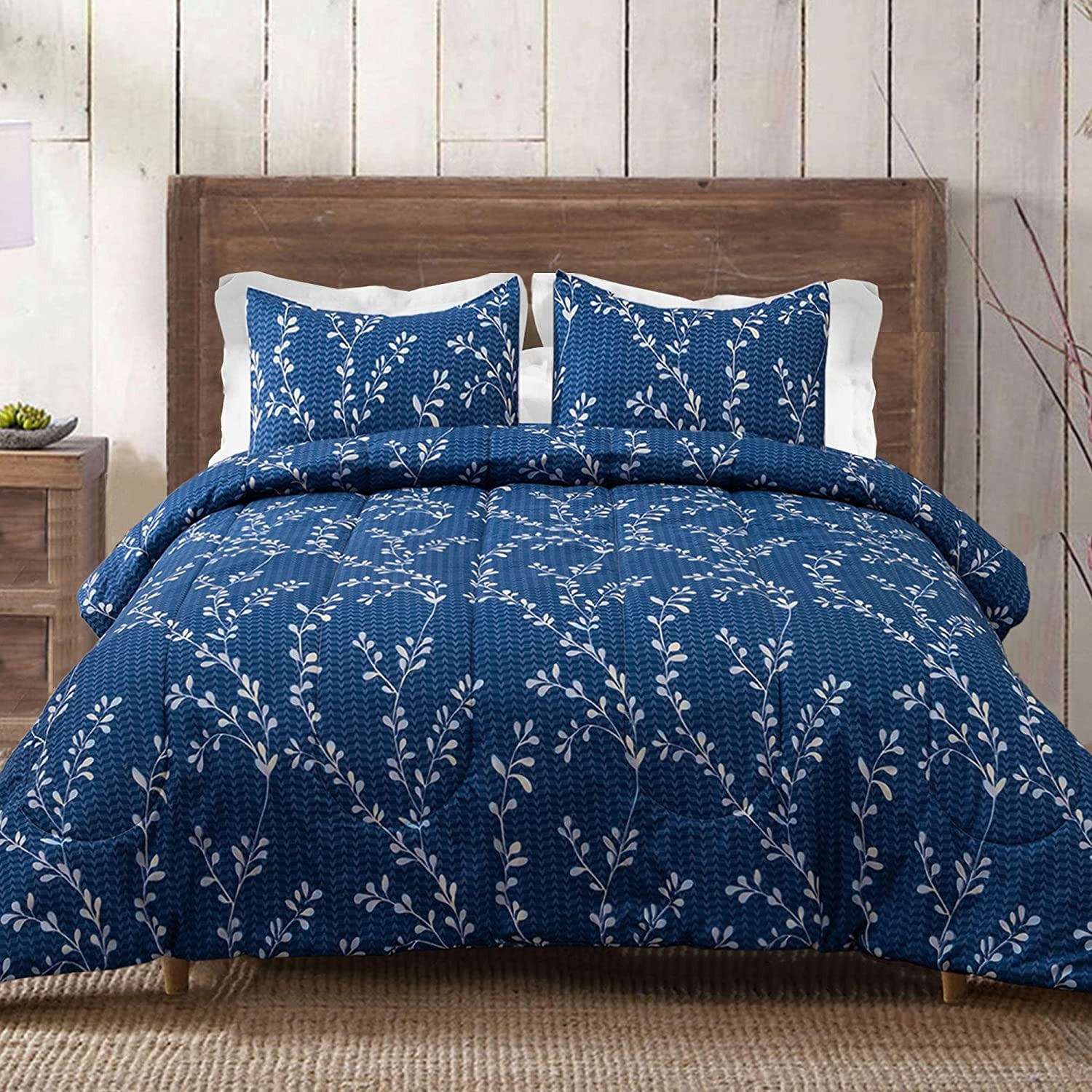 Exclusivo Mezcla 3-Piece Floral King Size Comforter Set, Microfiber ...