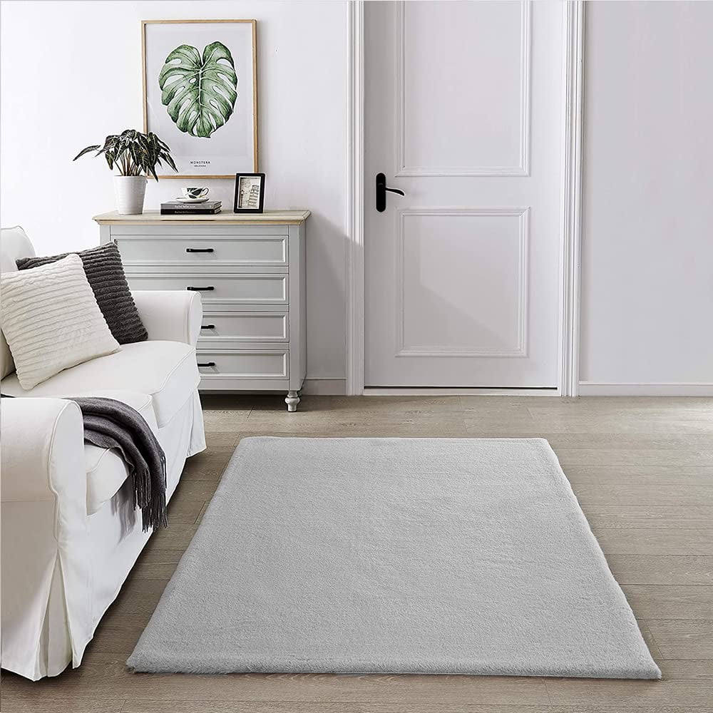 Ghouse 6x9 Soft Grey Faux Fur Rug, Machine Washable Area Rugs for ...