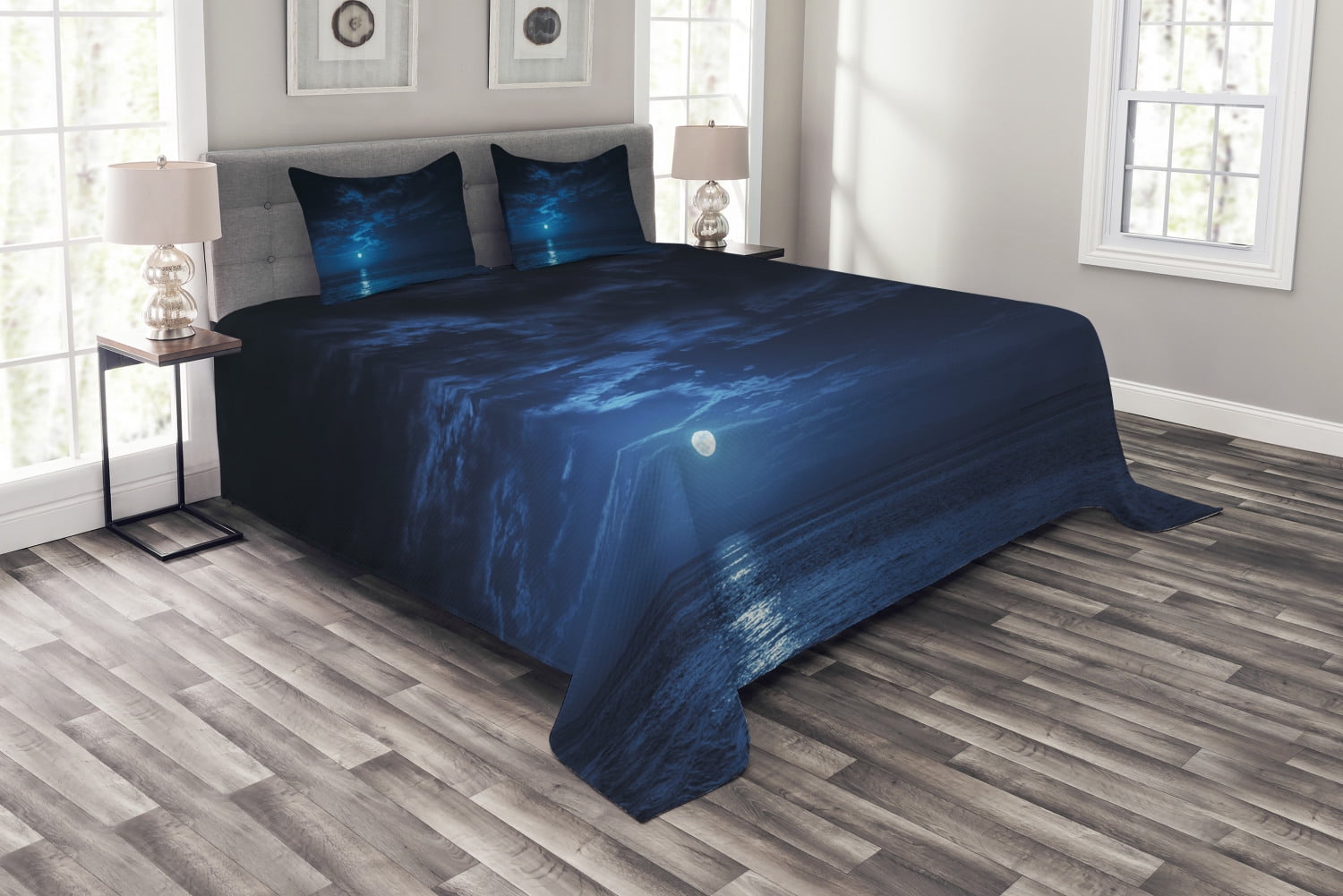 Night Sky Bedspread, Deep Blue Moonlight Ocean Waves for Coastal Region ...