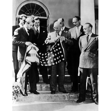 Thor Heyerdahl Presents An American Flag To President Harry S. Truman ...
