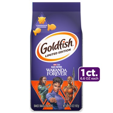 Goldfish Star Wars Mandalorian Cheddar Crackers, Snack Crackers, 6.6 oz ...
