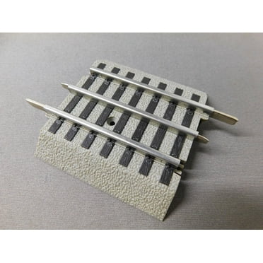 Lionel O Gauge Model Train 1-3/8" Straight FasTrack with Roadbed ...