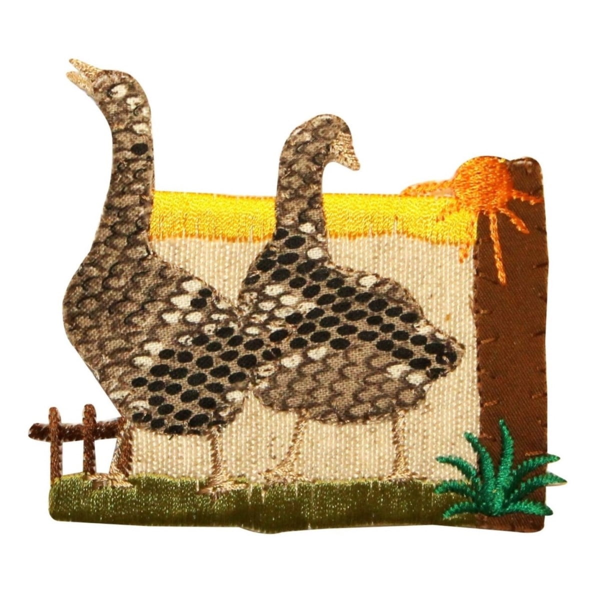 ID 0582 Pair of Geese Patch Scene Farm Goose Duck Embroidered Iron On ...