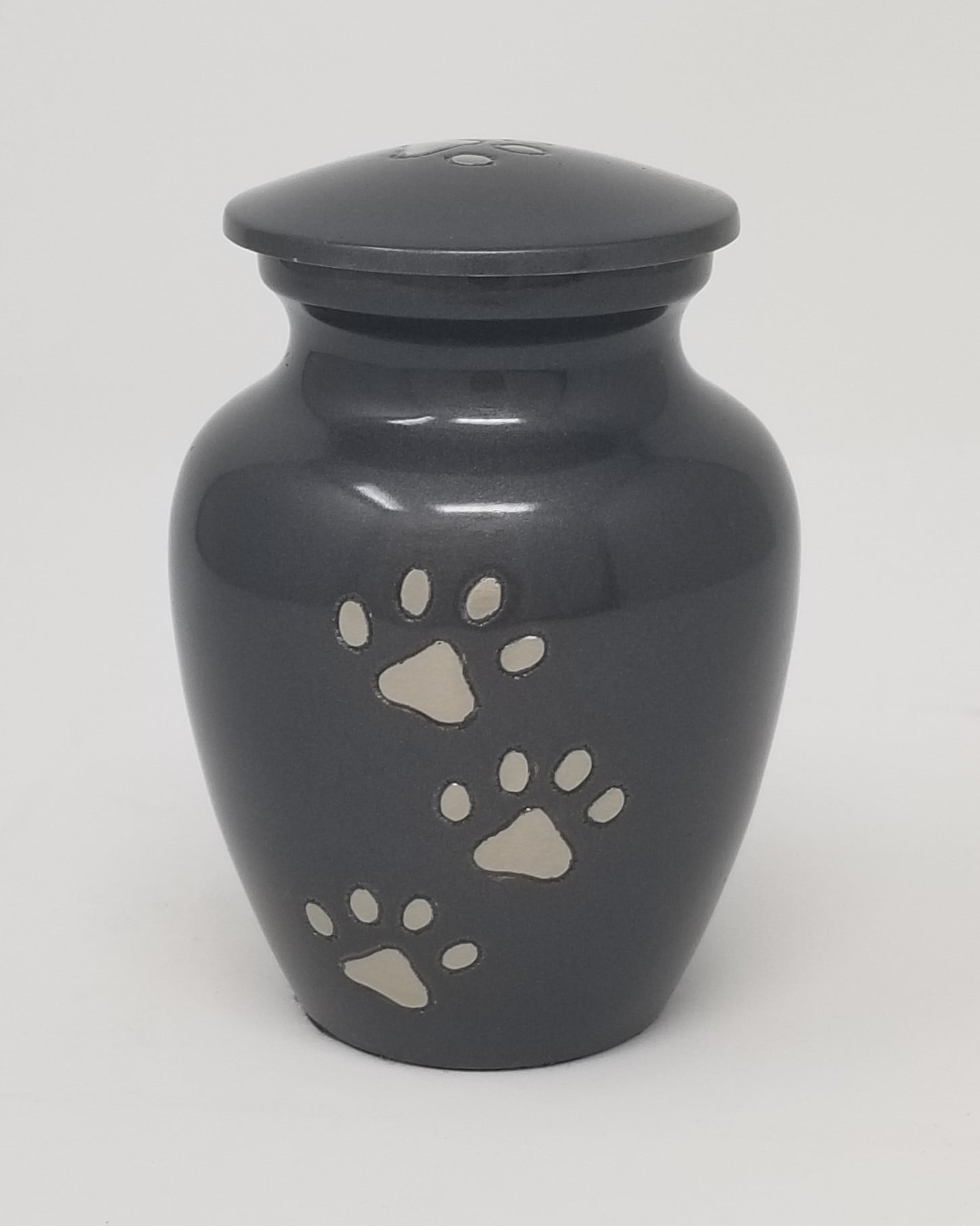 Wearable pet urns store
