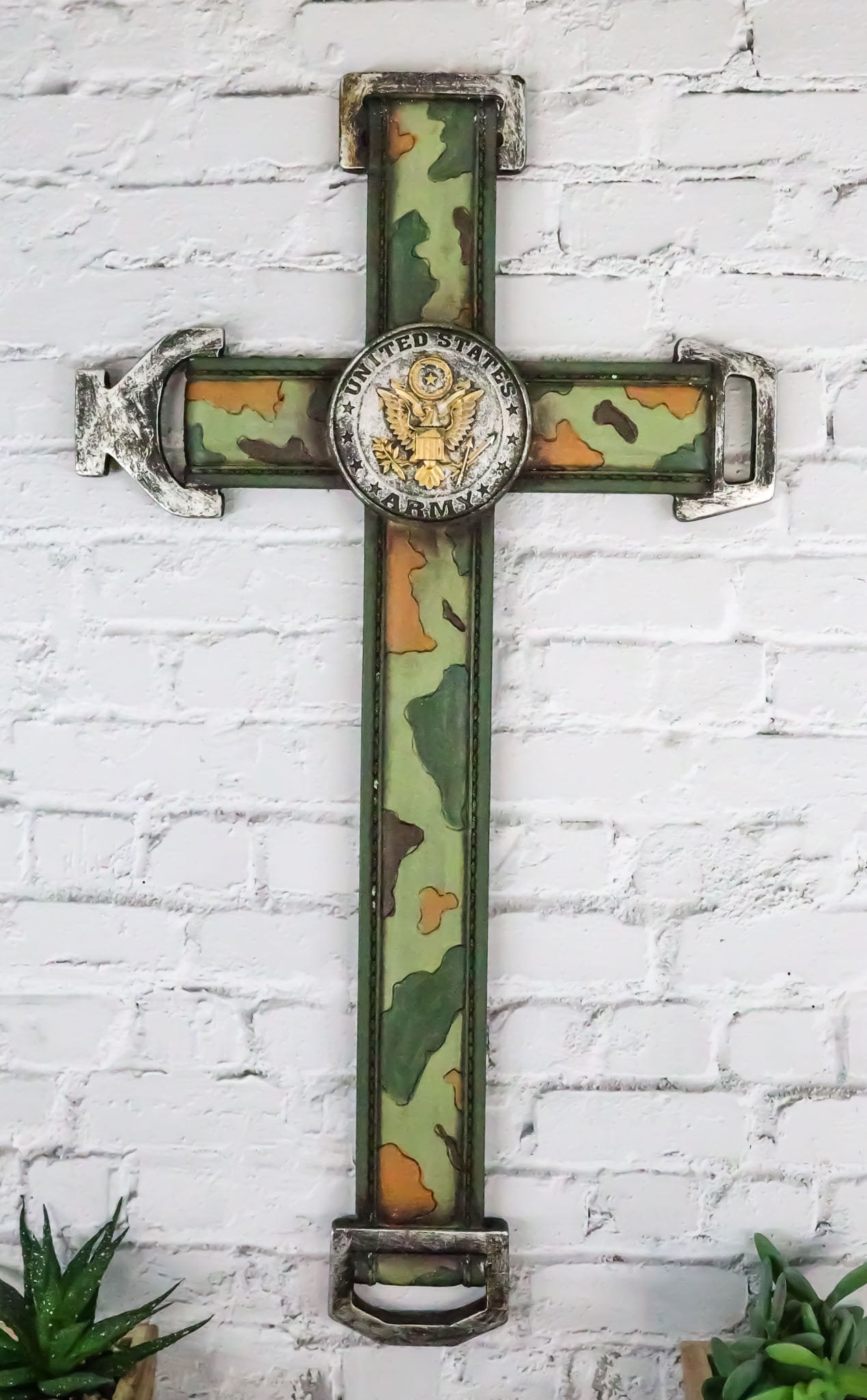 Western United States Army Military Eagle Medallion in Camo Green Wall ...