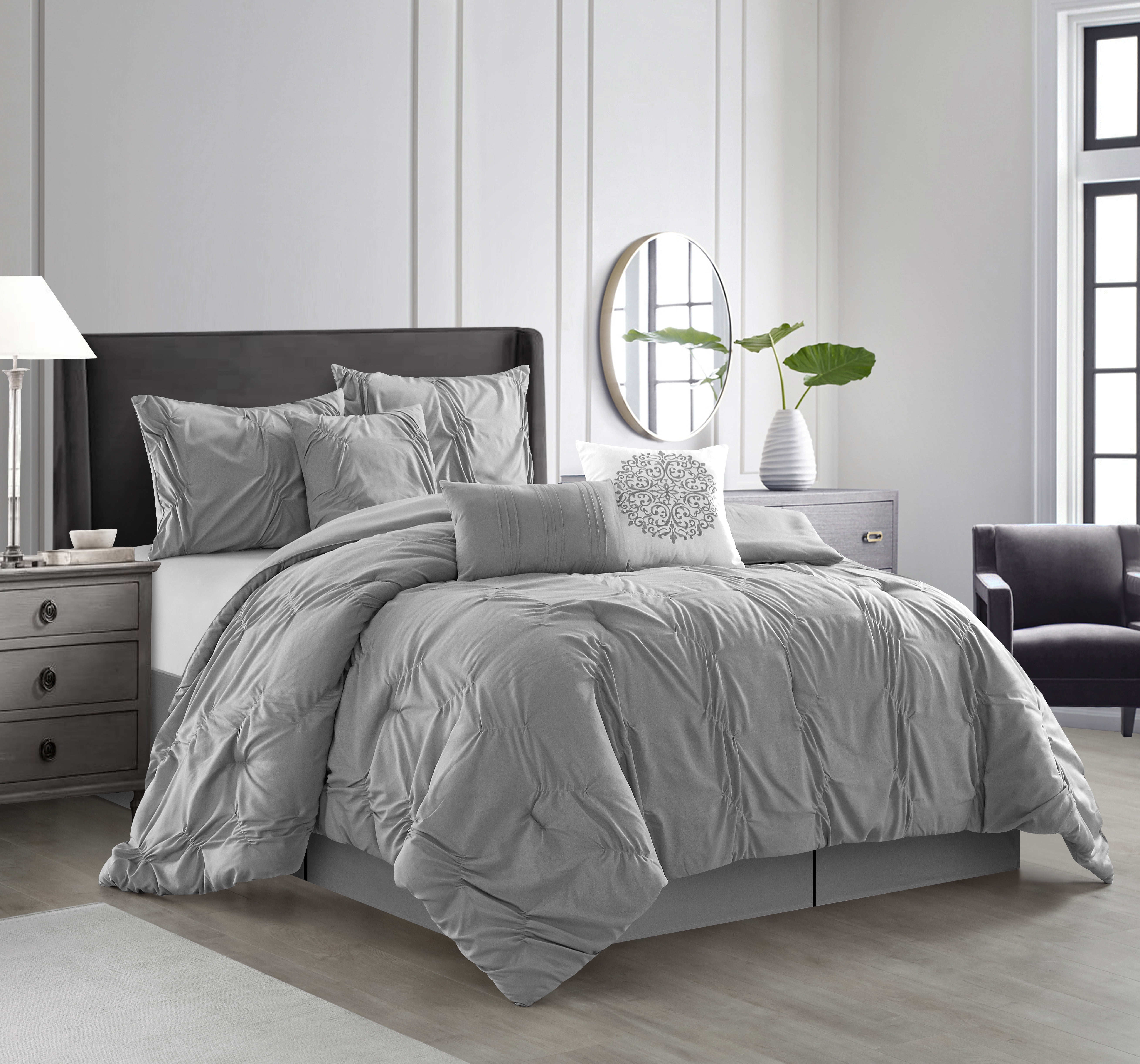 Nanshing Contemporary Modern Glam Transitional 7 Piece Comforter Set ...