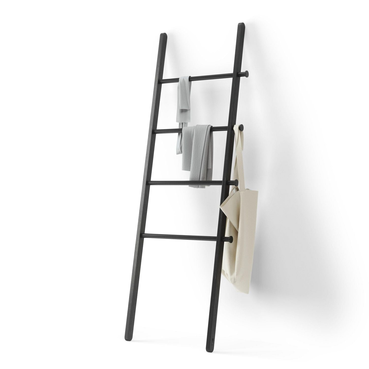Click here for Umbra Leana Ladder 18in prices