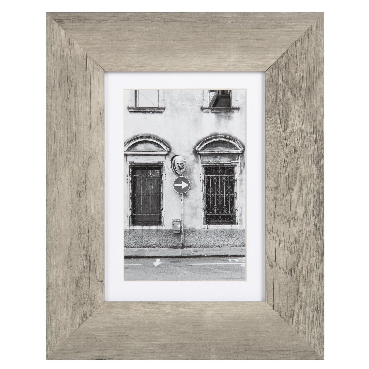 Click here for Hometrends Benoit Picture Frame 5X7 Matted To 4X6 prices