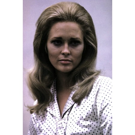 Faye Dunaway Photo Print (8 x 10) | Walmart Canada