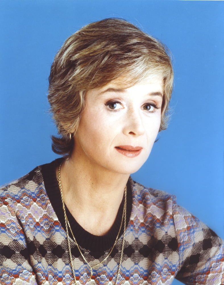 Barbara Barrie Posed in Portrait Photo Print (8 x 10) - Walmart.com
