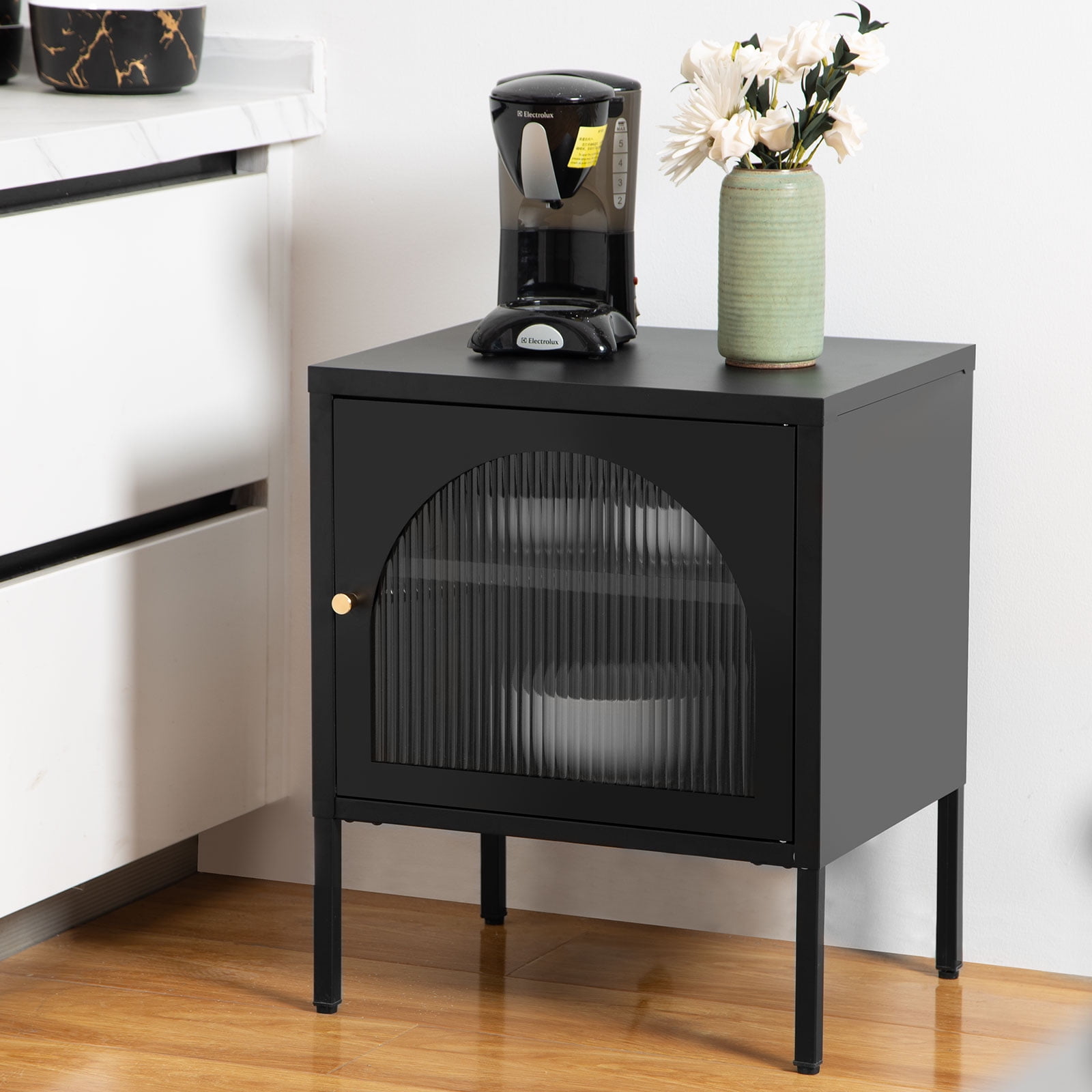 Surmoby Modern Matte Black Finish Nightstand,Bedside Table with Fluted ...